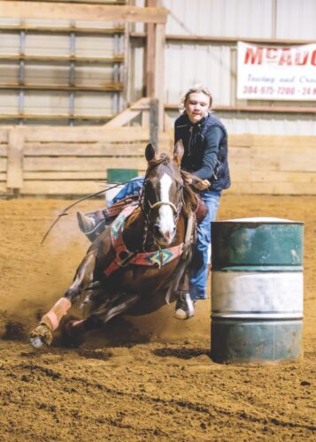 A barrel of fun: Williamstown’s Kayleen Staats pursues barrel racing ...